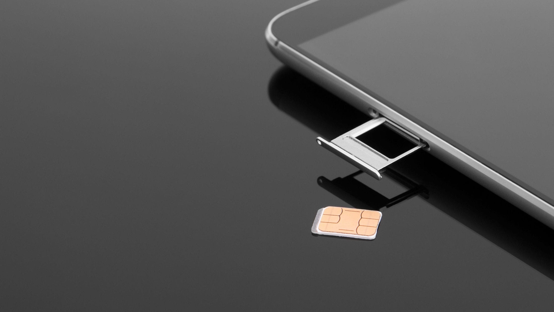 Not Sure Which Way Does Sim Card Go In? Here Are a Few Tips